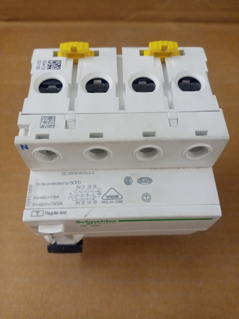 A9R12463 Schneider Residual current circuit breaker (RCCB), Acti9 iID, 4P, 63A, AC type, 100mA ...