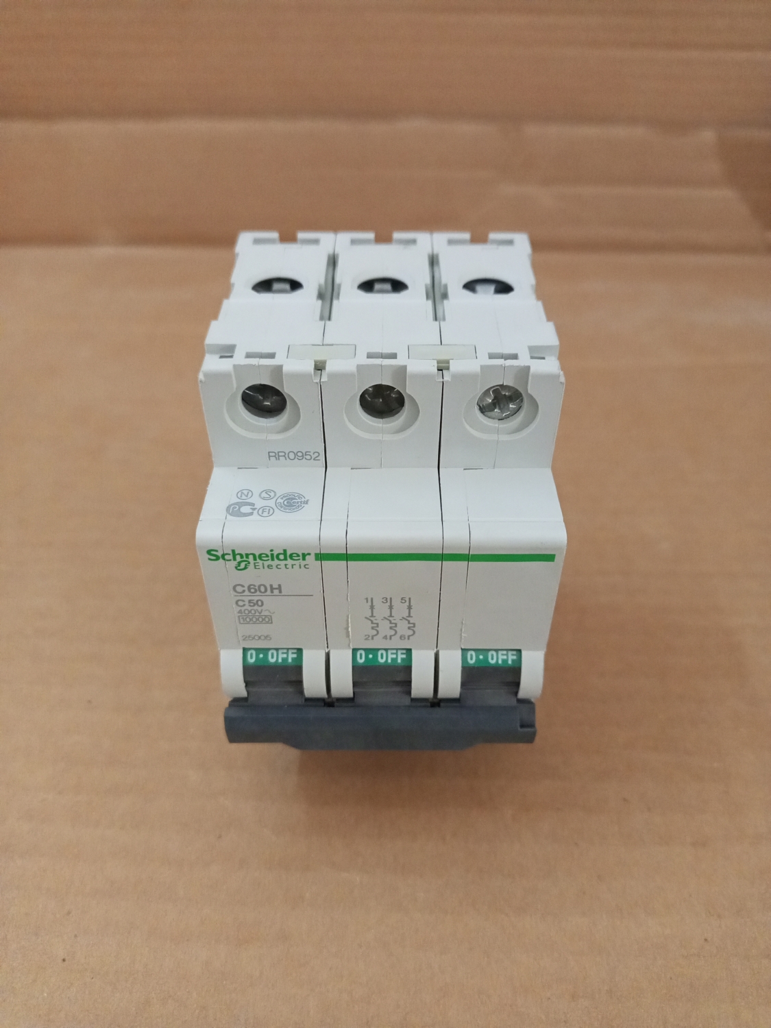 RR0952 Schneider C60H C50 MCB 50A 3P 10KA, Circuit Breaker - Panels and ...