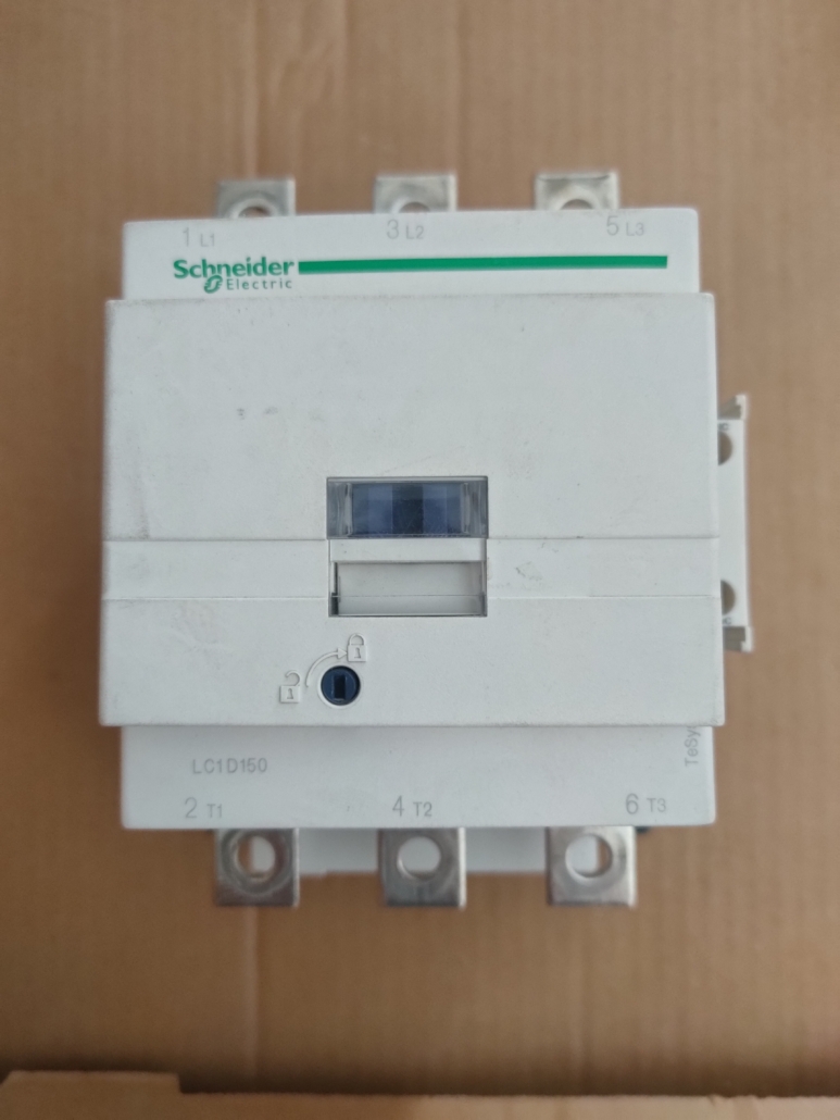 LC1D150M7 Schneider Contactor, TeSys Deca, 3P(3NO), AC-3/AC-3e,