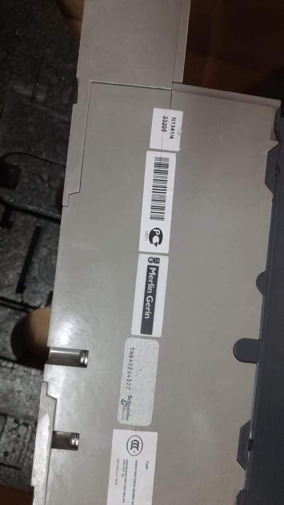 33472 NS1000N Schneider Compact 1000A 3P 50KA - Panels and Parts Shopping