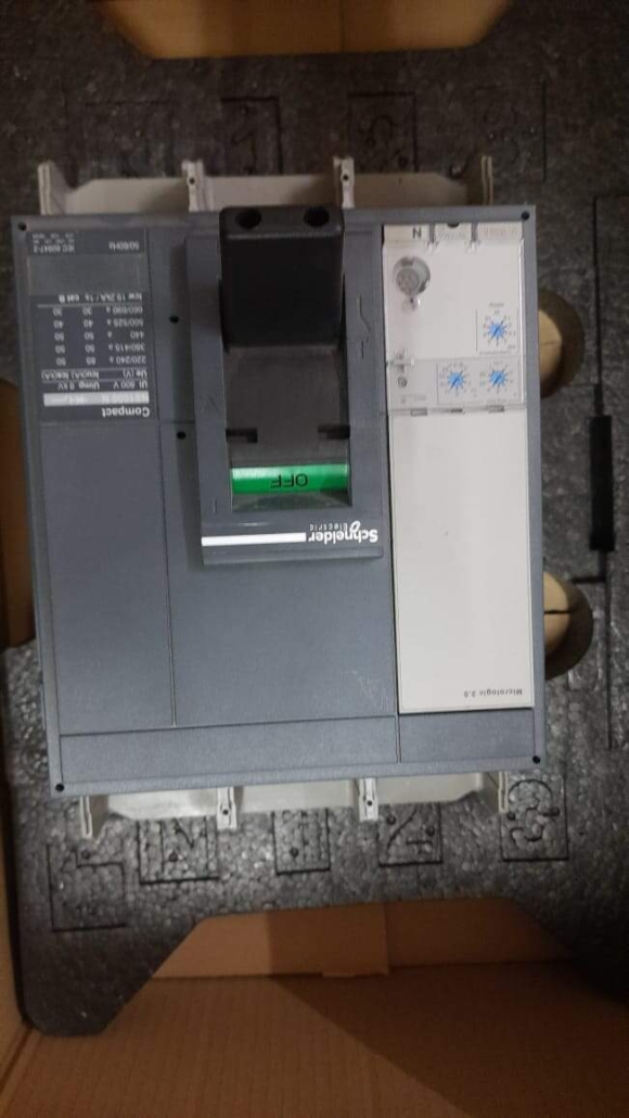 33472 NS1000N Schneider Compact 1000A 3P 50KA - Panels and Parts Shopping