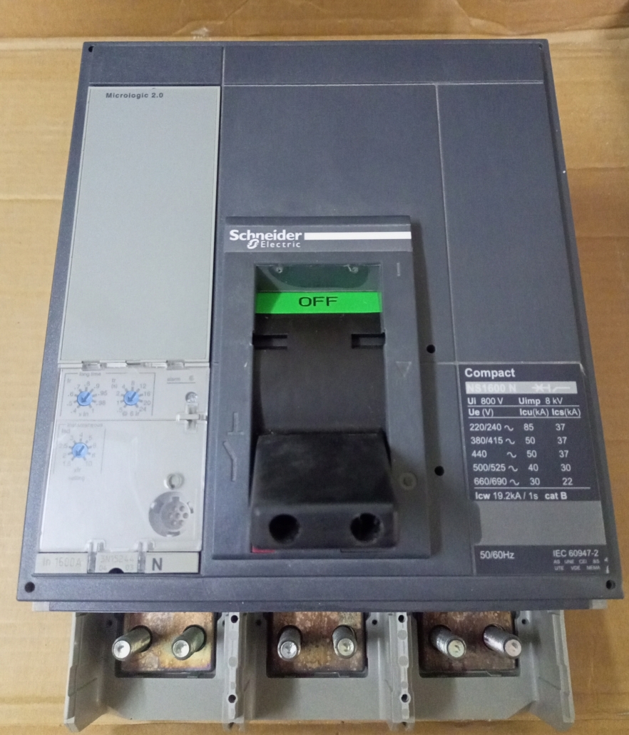 33482 Circuit breaker, ComPact NS1600N, 50kA/415VAC, Micrologic 2.0 ...