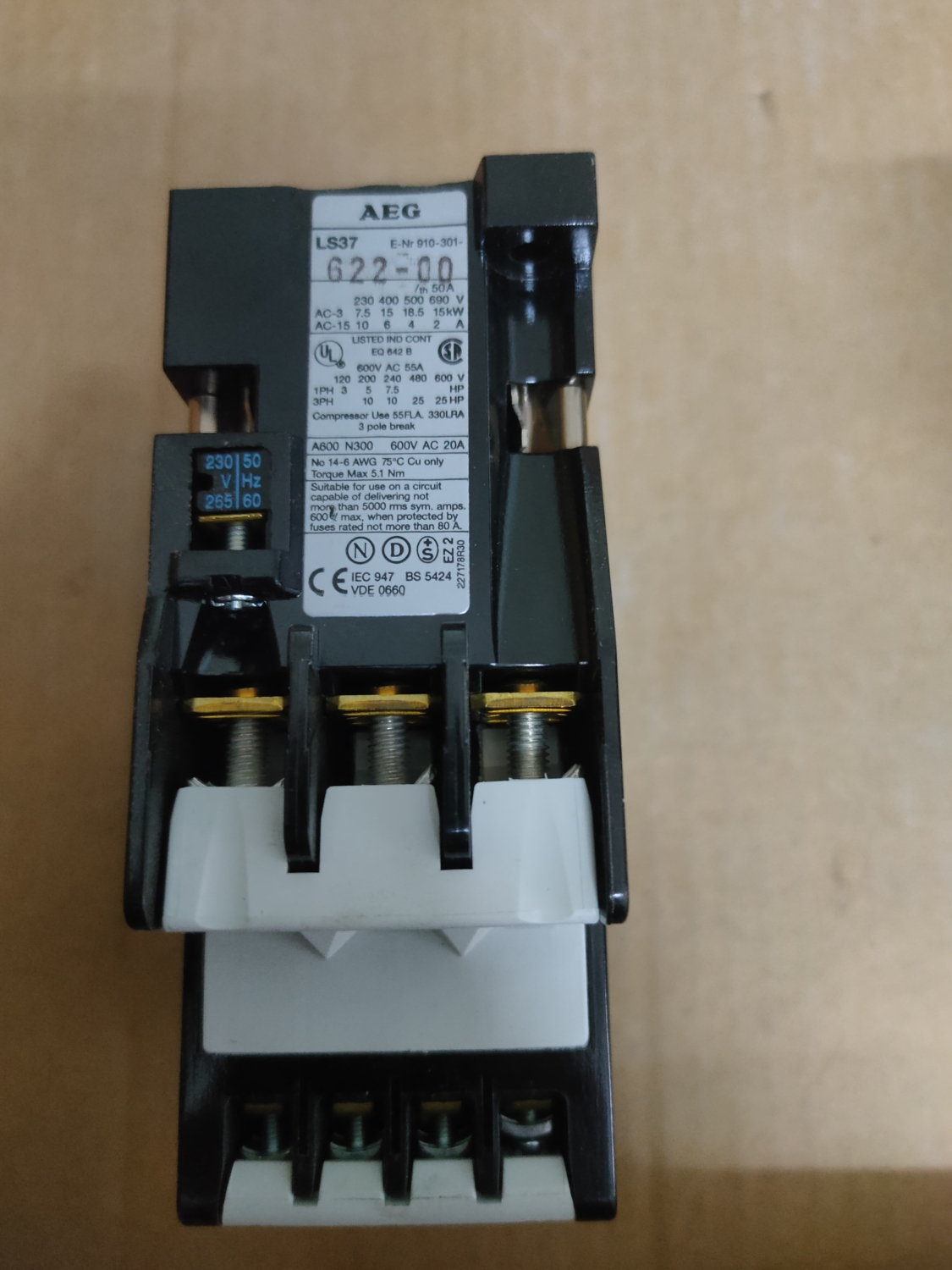 910-301-622 AEG LS37.22E Contactor, Coil 230vAC 50Hz - Panels and Parts Shopping