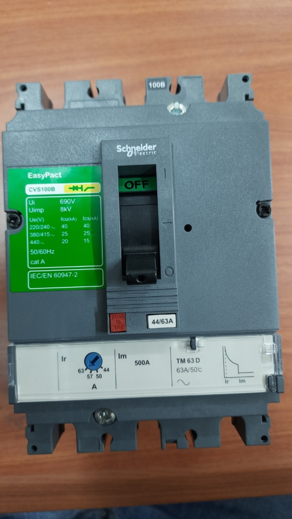 LV510775 Schneider 63A circuit breaker, EasyPact CVS, CVS100B, 25kA 380/415V,TMD, 3p/3d - Panels ...