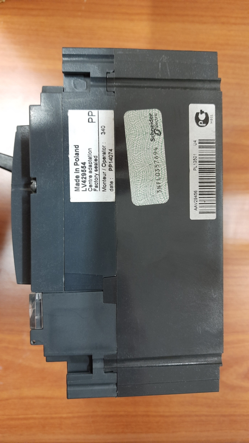 LV429554 Schneider Circuit breaker, ComPact NSX100B, 25kA/415VAC, TMD ...