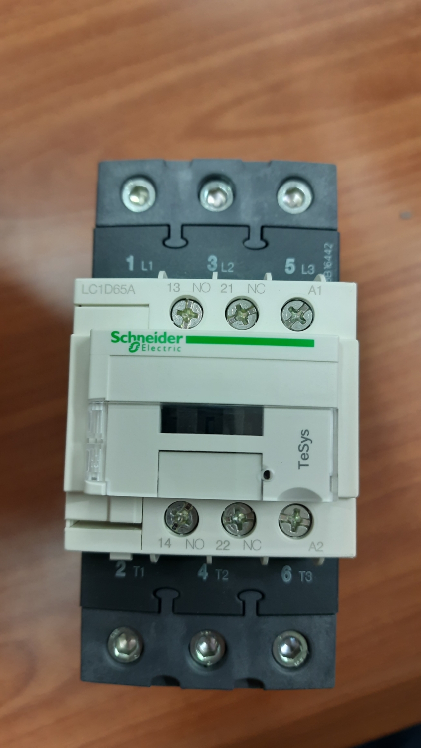 LC1D65AP7 Schneider TeSys Deca contactor,3P(3NO),AC-3/AC-3e,
