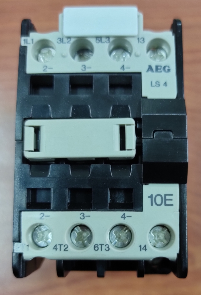 910-302-623-85 LS4.10 AEG Contactor, Coil 24Vac - متجر اللوحات والقطع