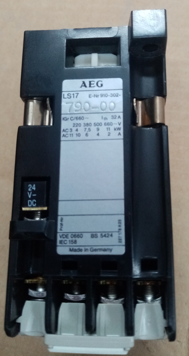 910-302-790-00 LS17.10 AEG Contactor, Coil 24Vdc - Panels and Parts Shopping