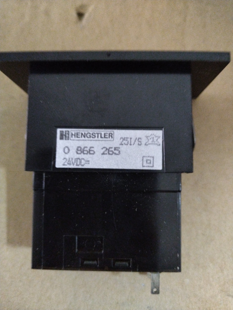 0866265 Hengstler Counter 24VDC - Panels and Parts Shopping