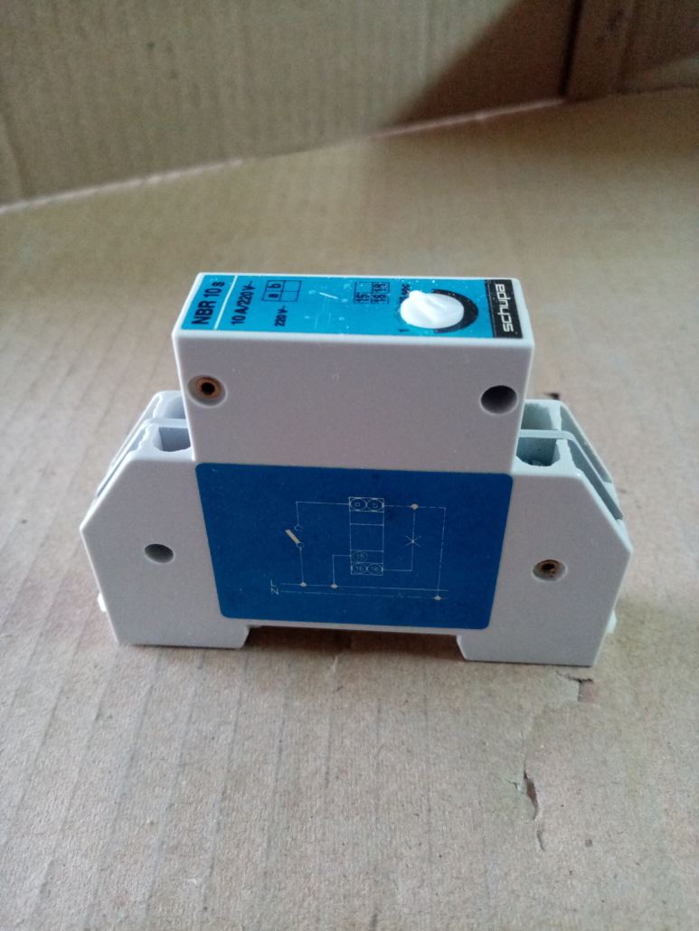 NBR10s Schupa Flashing Timer 0-10 Sec 220Vac - Panels and Parts Shopping