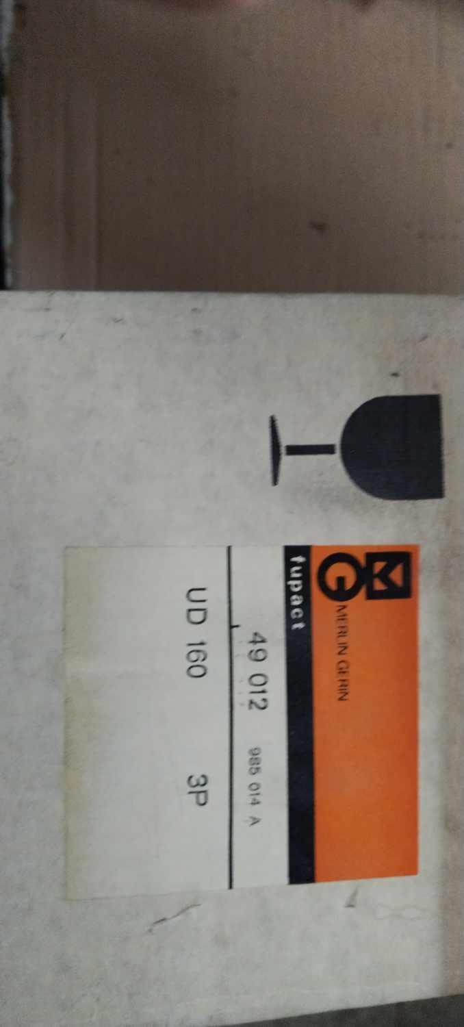 49012 Merlin Gerin fupact Fuse Switch3-pole 160A - Panels and Parts ...