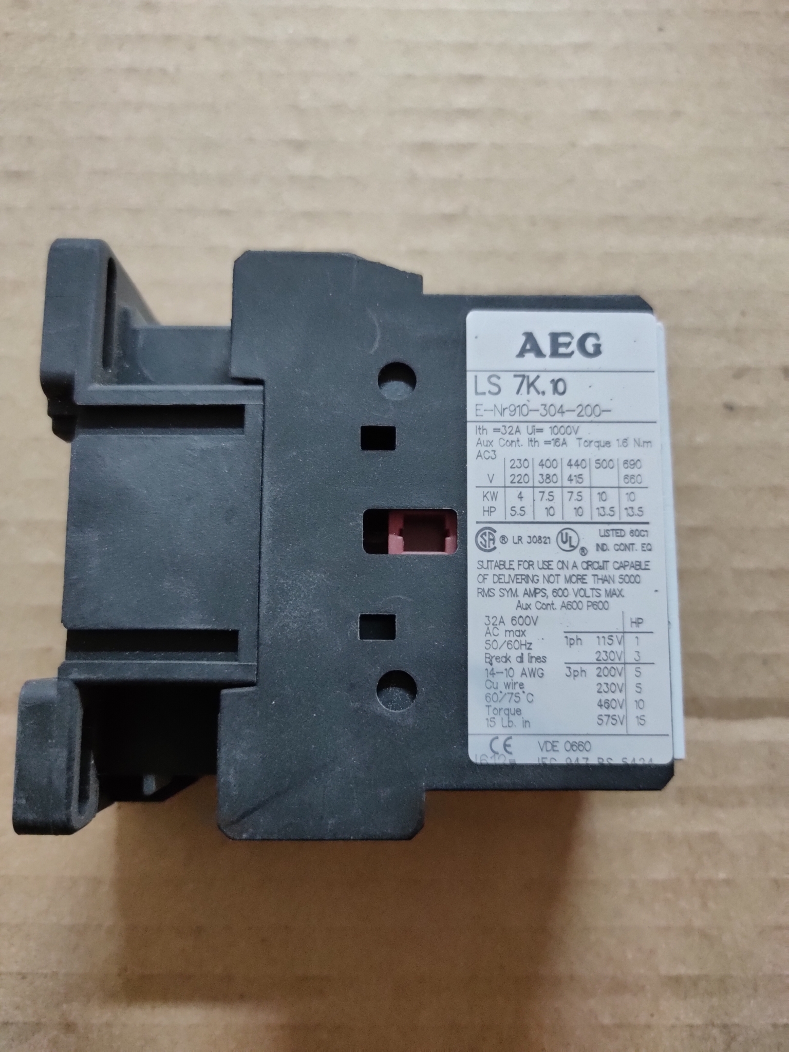 910-304-200 AEG LS7K.10 Contactor 7.5kW - Panels and Parts Shopping