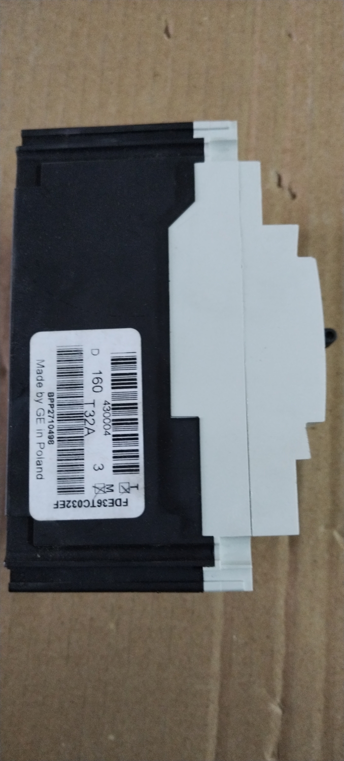 430004 GE FD160 FDE36TC032EF 32A 3-pole Circuit Breaker - Panels and ...