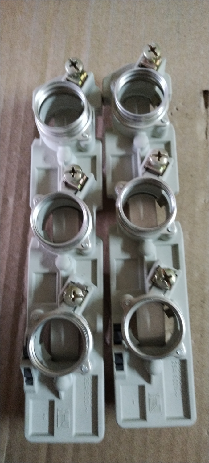 1pc SV3521 RITTAL 3-pole fused cable clamp, DII-E27, 25A, 500V ...