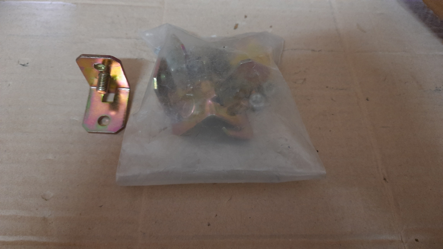 KS1481 RITTAL Mounting Bracket - Panels and Parts Shopping