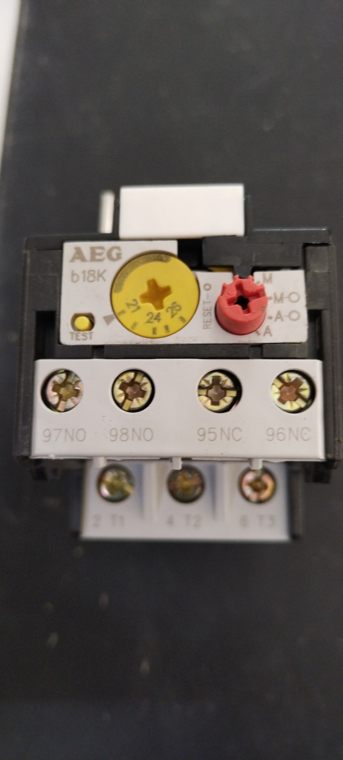 910-343-215 AEG b18K 21-26A Thermal Overload Relay UL Listed - Panels ...