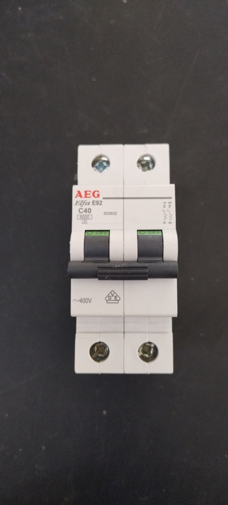 552832 AEG Elfa E92C40 40A 6kA 2-pole Circuit Breaker - Panels and ...