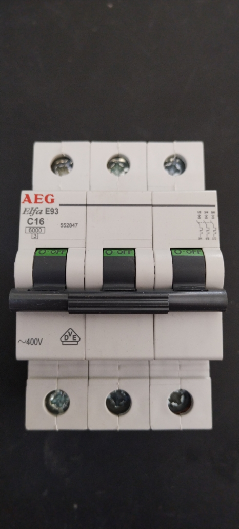 552847 AEG Elfa E93C16 16A 6kA 3-pole Circuit Breaker - Panels and ...