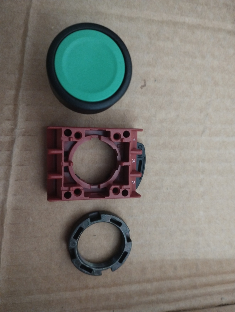 185002 GE P9XPNVG Standard Push Button Green - Panels and Parts Shopping