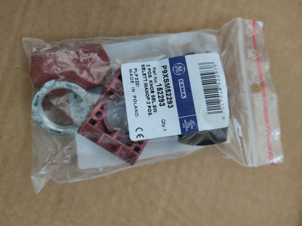 152293 GE P9XSM52293 2 Position Knob Selector Switch with 1NO Auxiliary ...