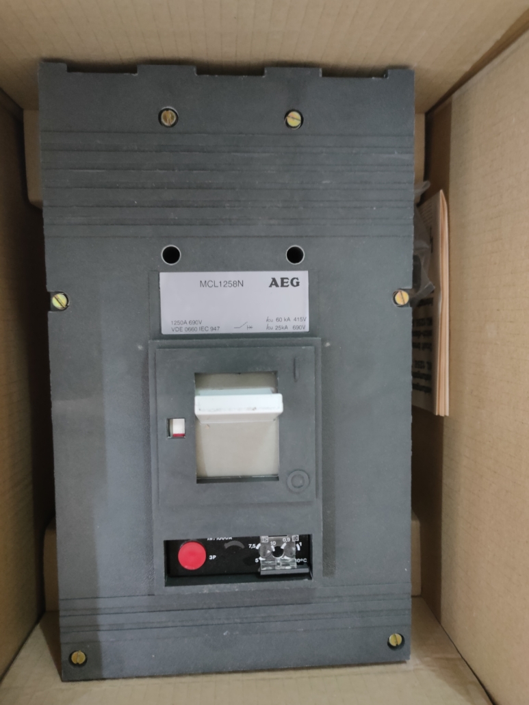 910-267-008 AEG MCL1258N 1000A 3-pole 60kA @415V - Panels and Parts ...