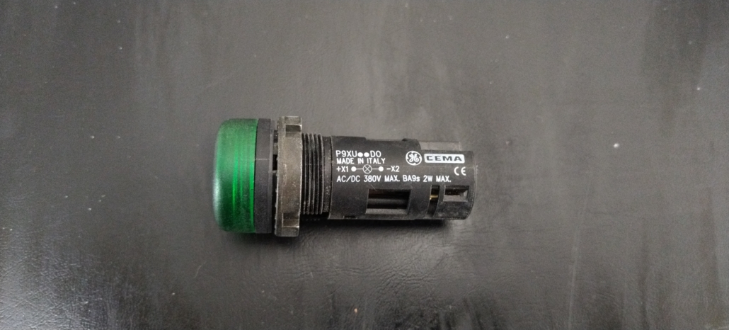 GE Green Pilot Light P9XU 380 AC/DC BA9s 2W Max - Panels and Parts Shopping