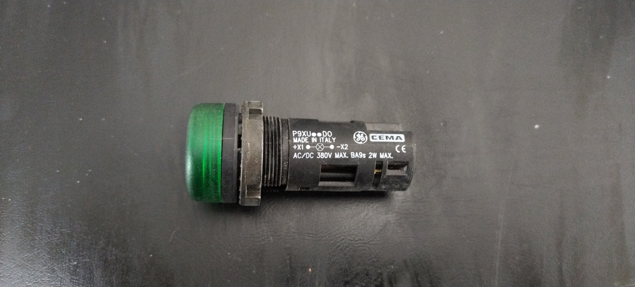 GE Green Pilot Light P9XU 380 AC/DC BA9s 2W Max - Panels and Parts Shopping