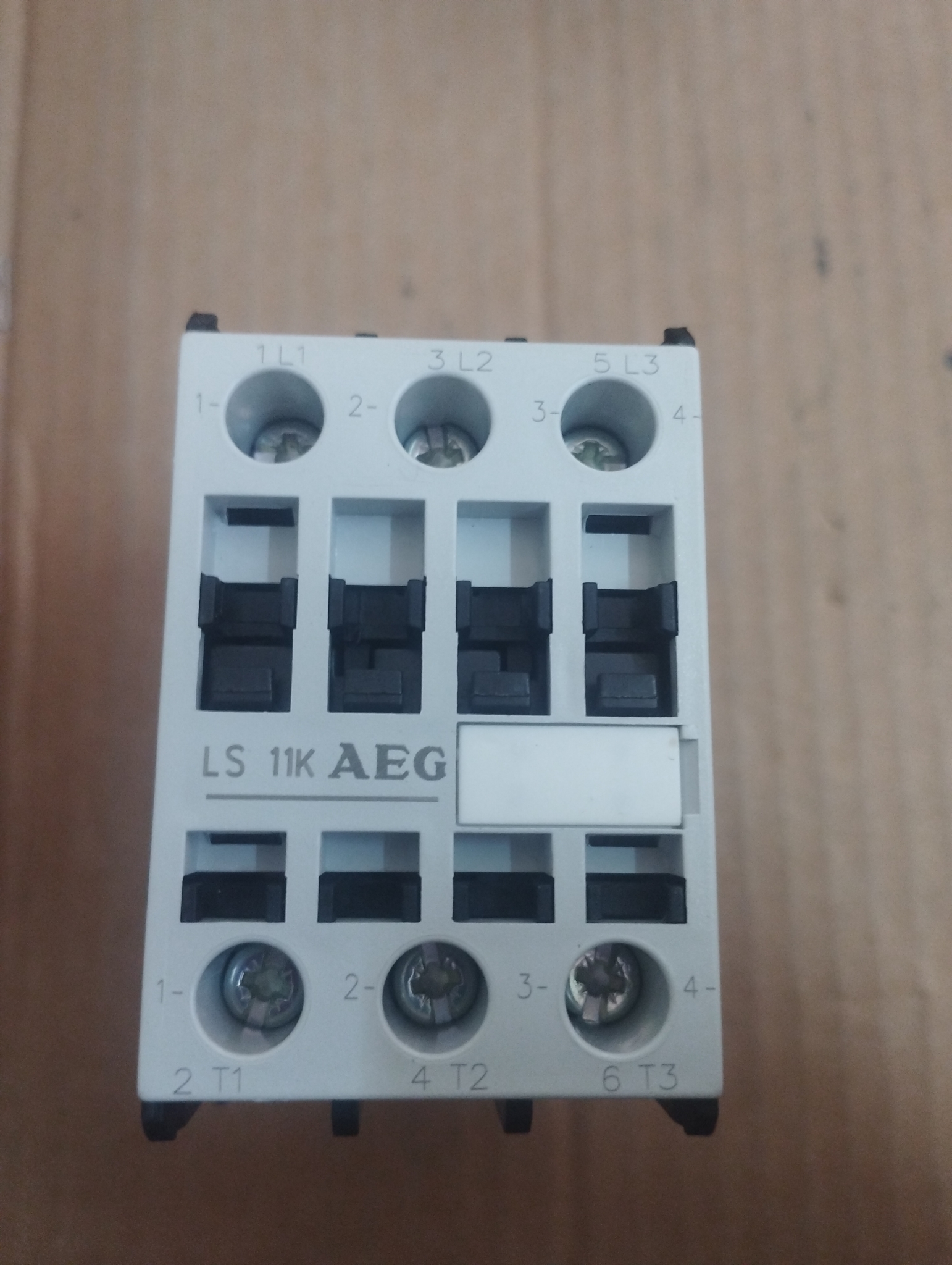 910-304-252-00 AEG LS11K.00 Contactor, 11kW @AC-3, 3-pole, Coil 220 ...