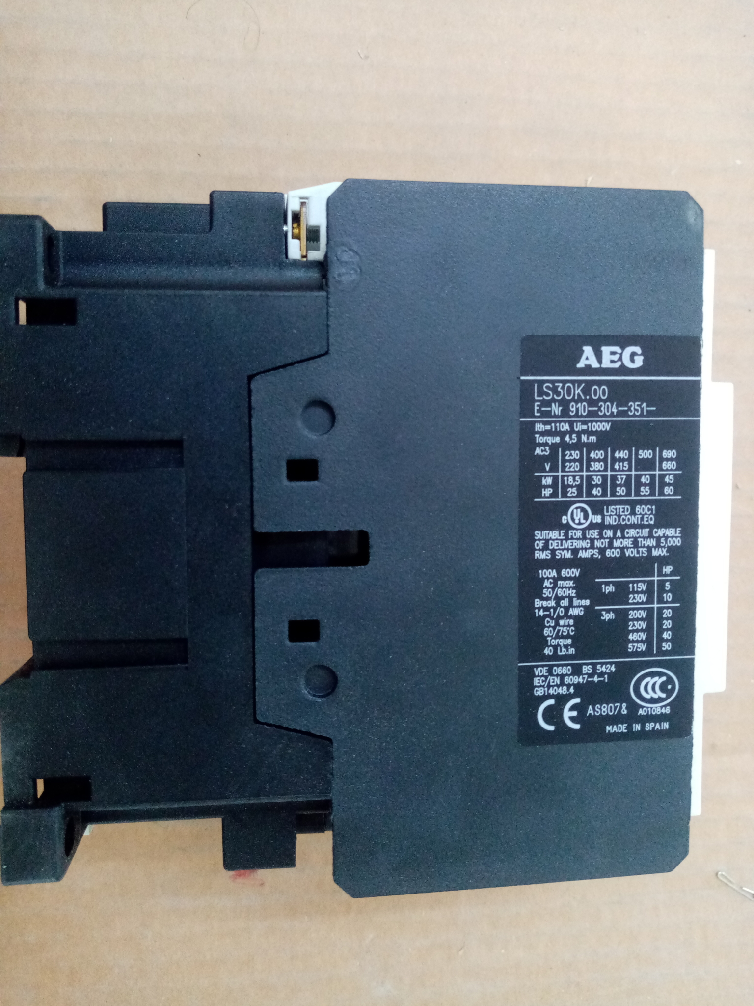 910-304-351-00 AEG LS30K.00 Contactor, 30kW @AC-3, 3-pole, Coil 220 ...