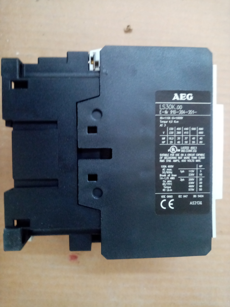 910-304-350-00 AEG LS30K.22 Contactor, 30kW @AC-3, 3-pole, Coil 220-230 50Hz, 277V 60Hz - Panels ...