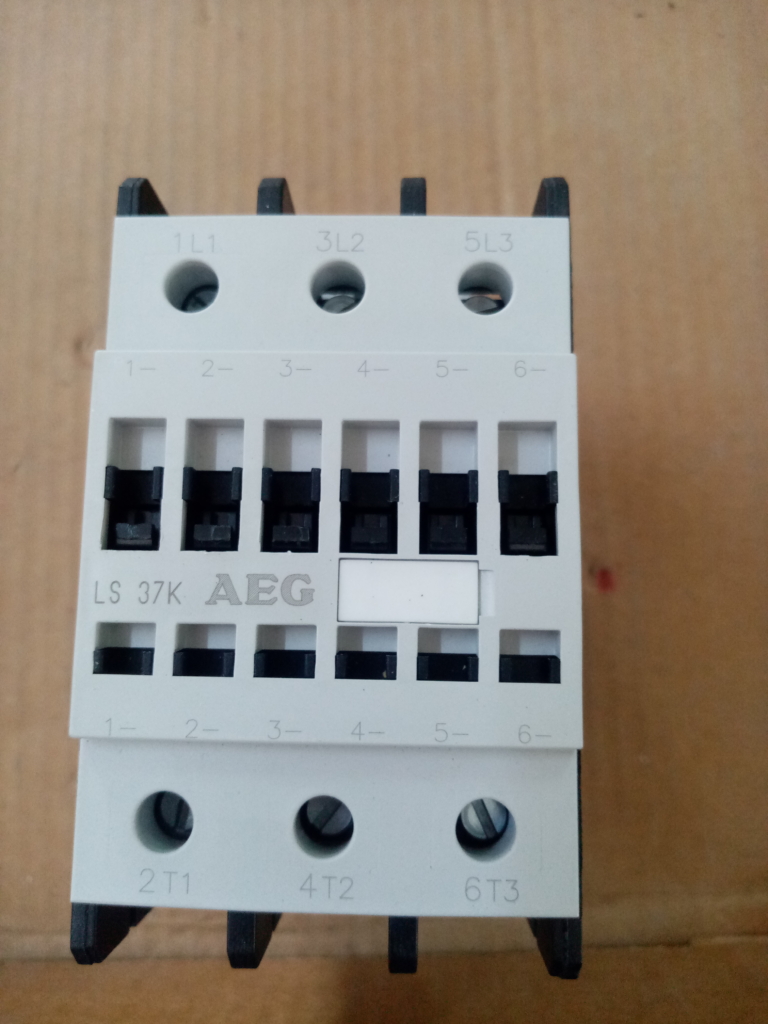 910-304-376-00 AEG LS37K.00 Contactor, 37kW @AC-3, 3-pole, Coil 220 ...