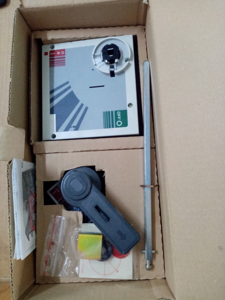 436506 GE FGNRD/5 Door Mounted Extended Rotary Handle for FG Circuit ...