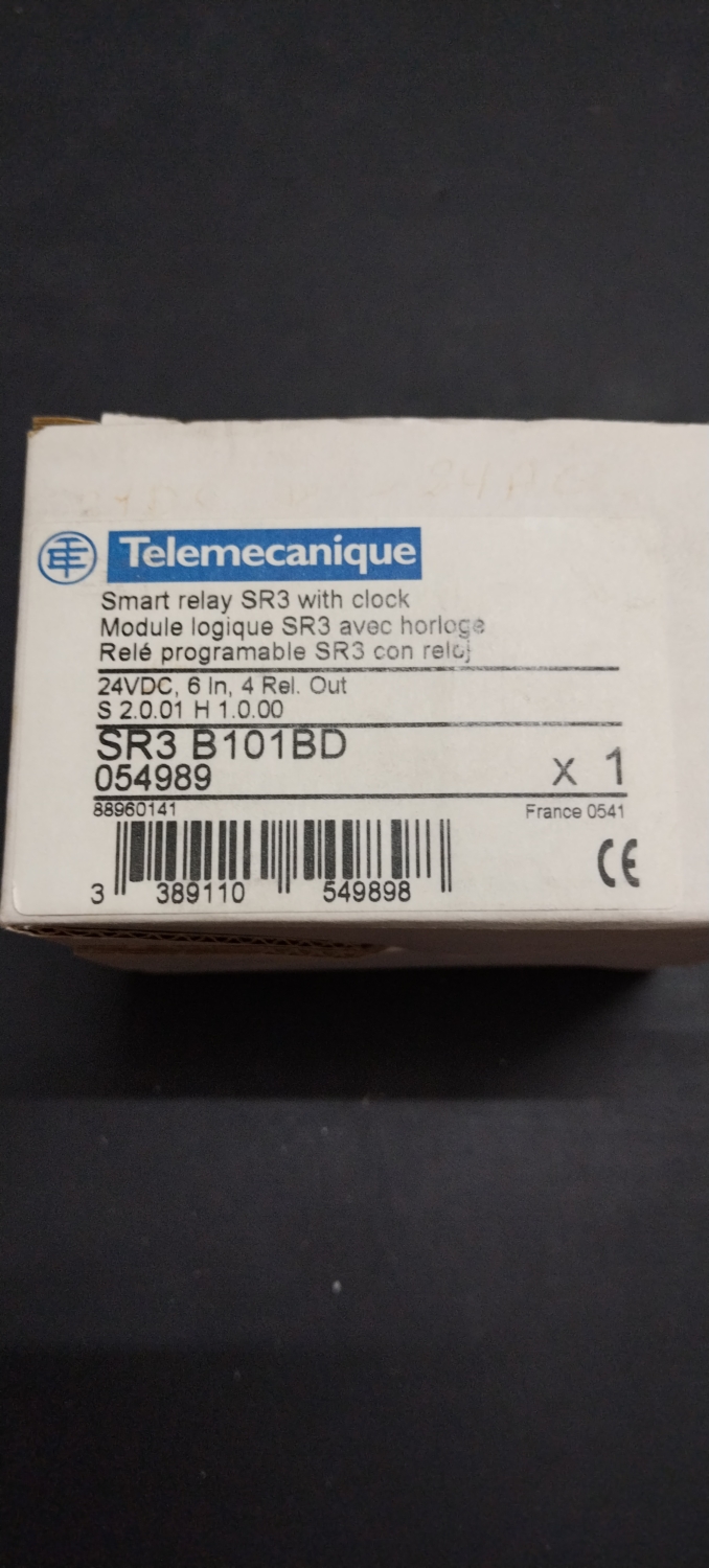 SR3B101BD Schneider Modular smart relay, Zelio Logic, 10 I/O, 24 V DC ...