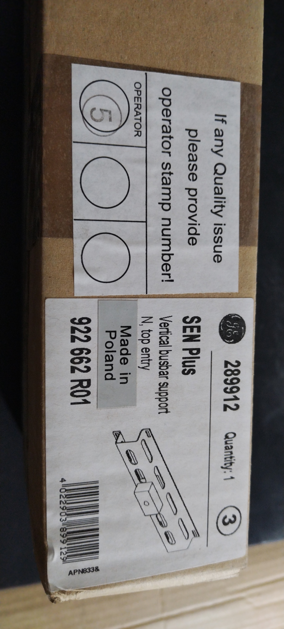 288912 GE SEN Plus Vertical Busbar Support N Top Entry, 922662R01 ...