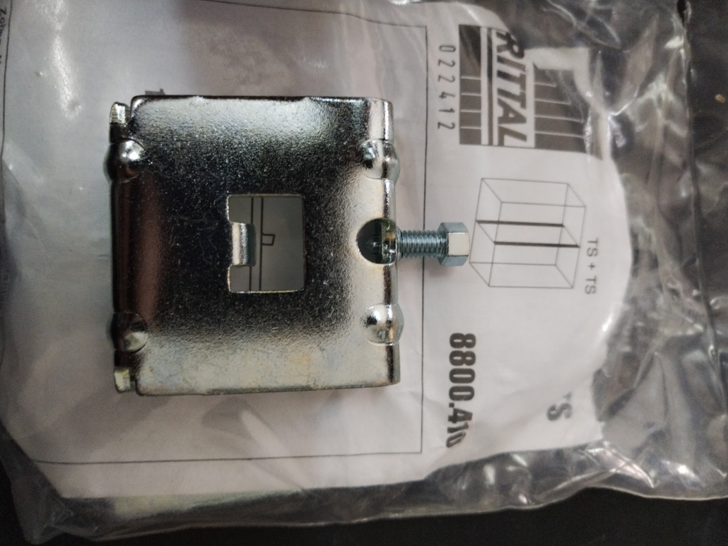 TS8800.410 RITTAL 1pc Baying Clamp Vertical for TS/TS - Panels and ...