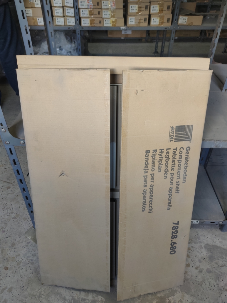 7828.680 RITTAL Locate the mounting pieces in the frame and attach the ...