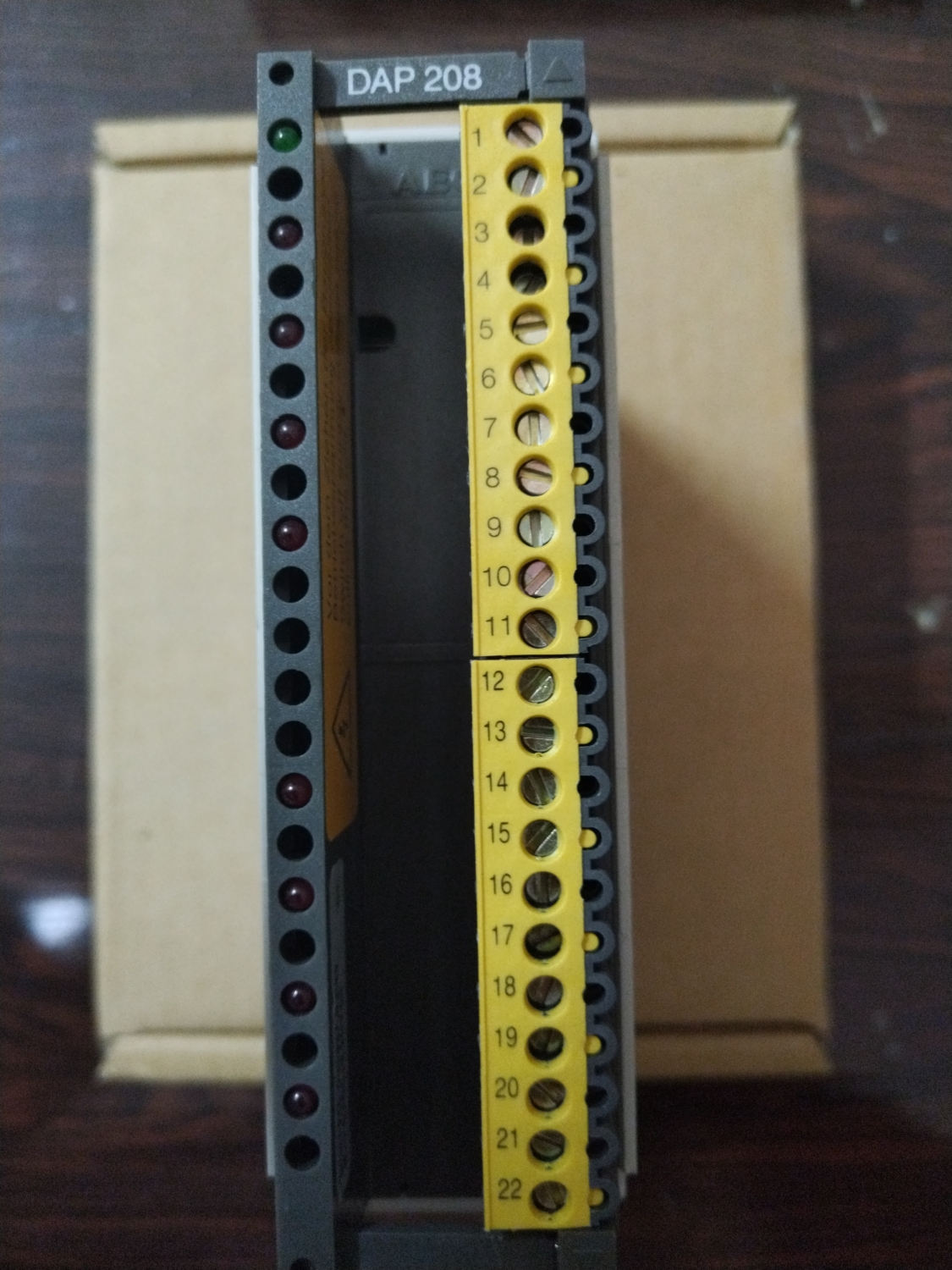 DAP208 AEG DA208 / AS-BDAP/208 Discrete Output Relay 8x24Vdc/230Vac ...