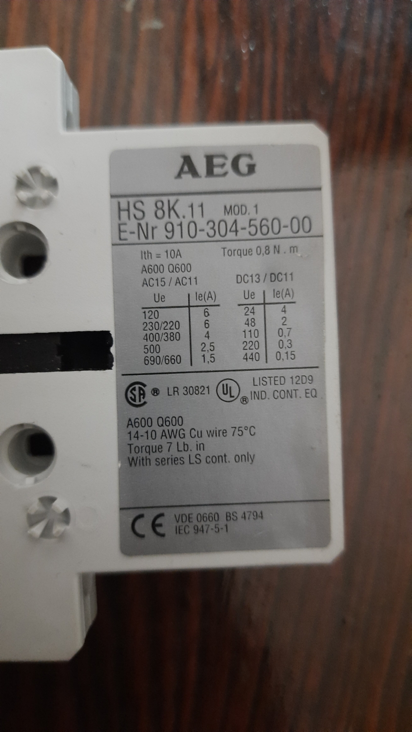 5pcs HS8K.11 AEG Auxiliary Contact 1NO 1NC SIDE MOUNTED 910-304-560-00 - Panels and Parts Shopping