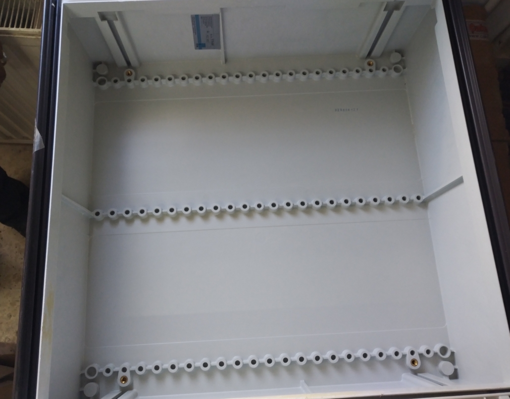 KS1467.500 RITTAL GRP Plastic Enclosure (600x600x200)mm (WxHxD ...