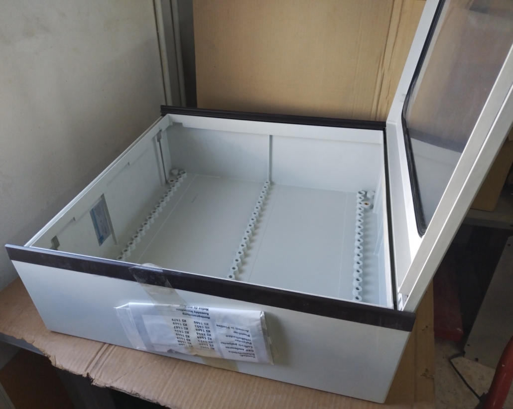 KS1467.500 RITTAL GRP Plastic Enclosure (600x600x200)mm (WxHxD ...