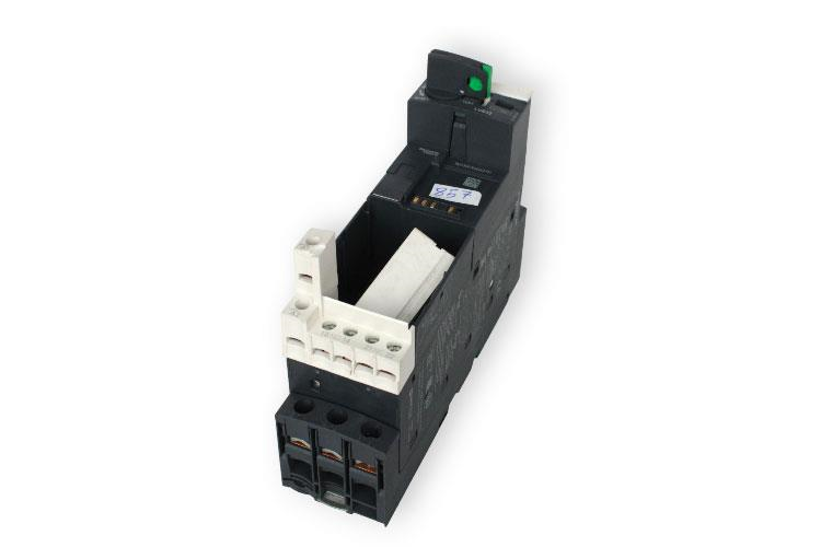 SCHNEIDER ELECTRIC LUB32 POWER BASE - Panels and Parts Shopping