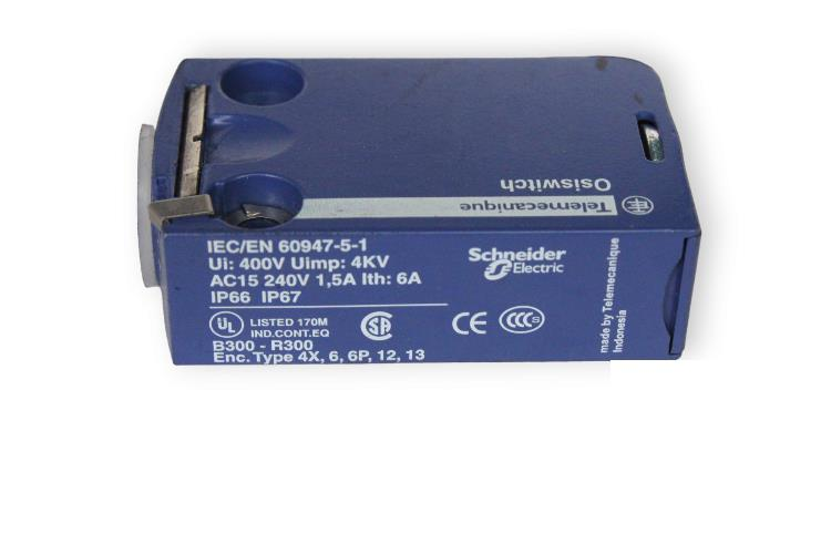 TELEMECANIQUE ZCMD21L2 LIMIT SWITCH - Panels and Parts Shopping