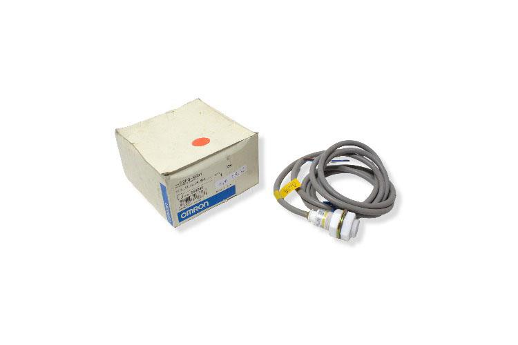 OMRON E2FQ-X5D1 CHEMICAL-RESISTANT PROXIMITY SENSOR - Panels and Parts ...