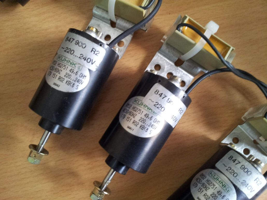 AEG Air Circuit Breaker ME07 Shunt Trip Coil 220-240VAC 847900R2 758821 ...