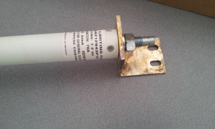 55A212943P70 General Electric Fuse 7.2KV 70A 64KA GE Limitamp - Panels ...