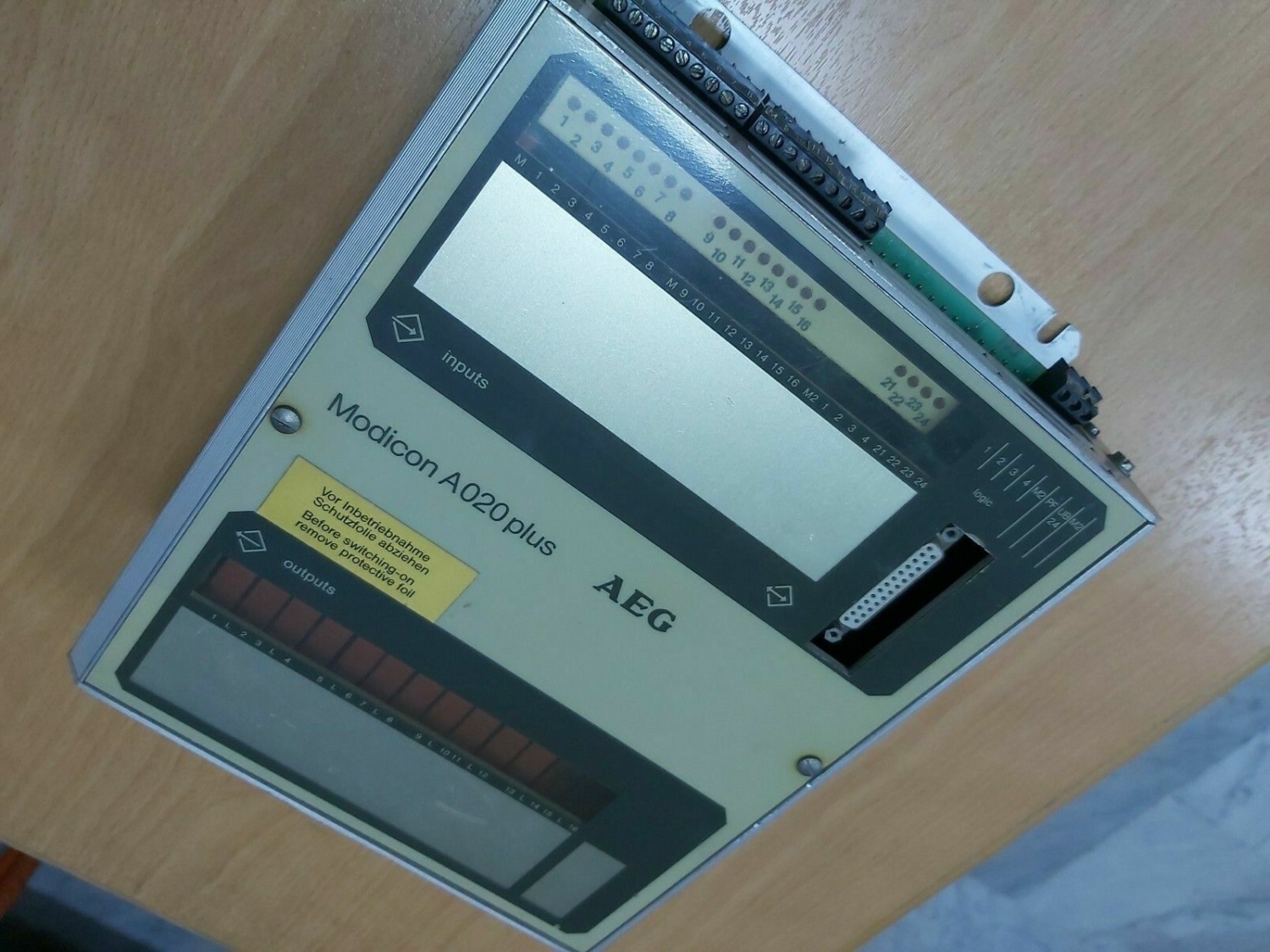 A020 PLUS AEG Modicon PLC - Panels and Parts Shopping